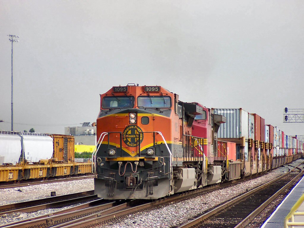 BNSF 1095 & 742 as the trailing DPUs on this stack train